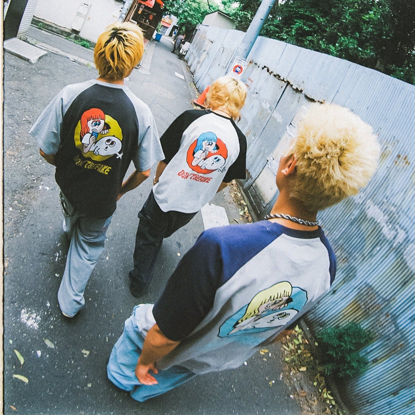 Ghost Raglan Tee – YZ