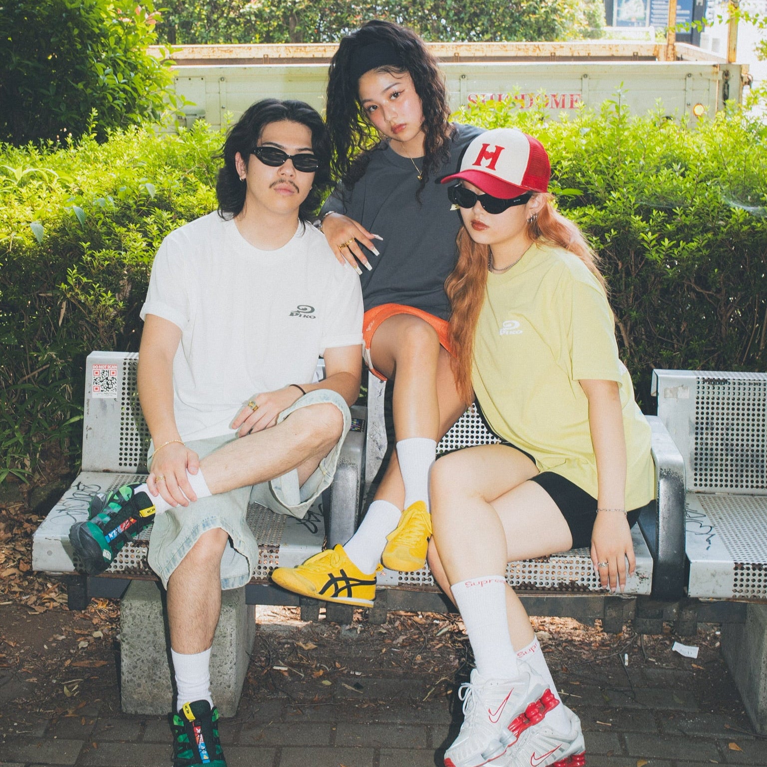 HTH × PIKO graphic tee – YZ