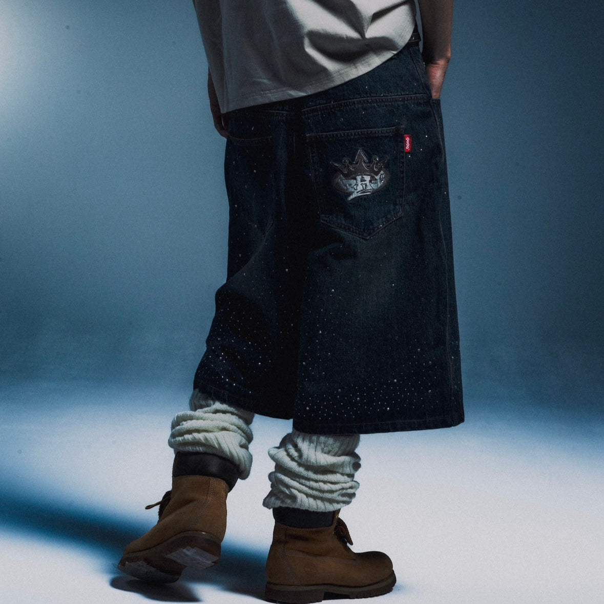 9090 × pH-1 Rhinestone Jorts – YZ