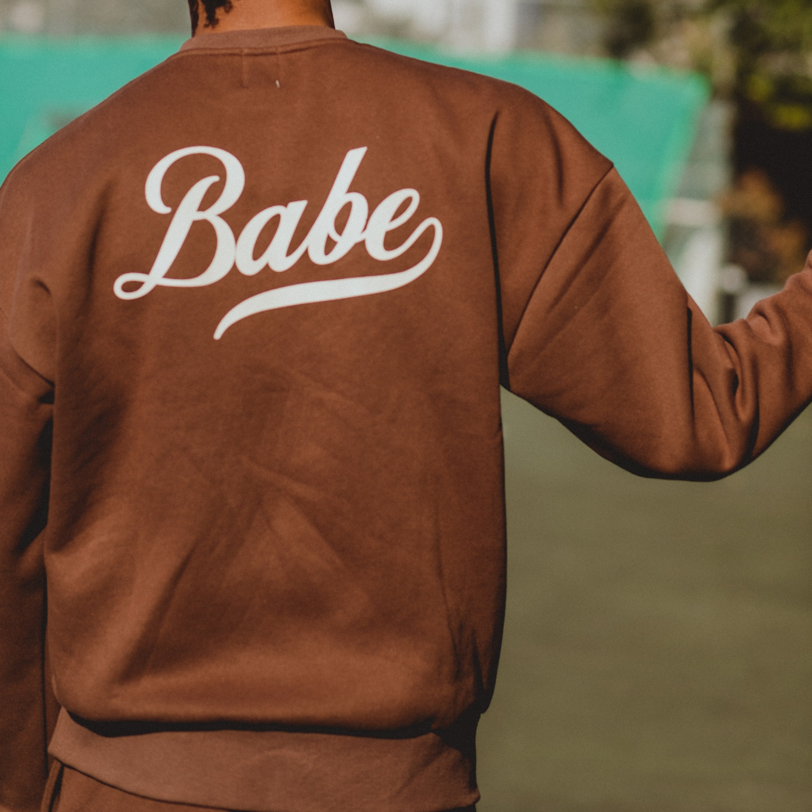 Babe Logo Sweat Tops – YZ