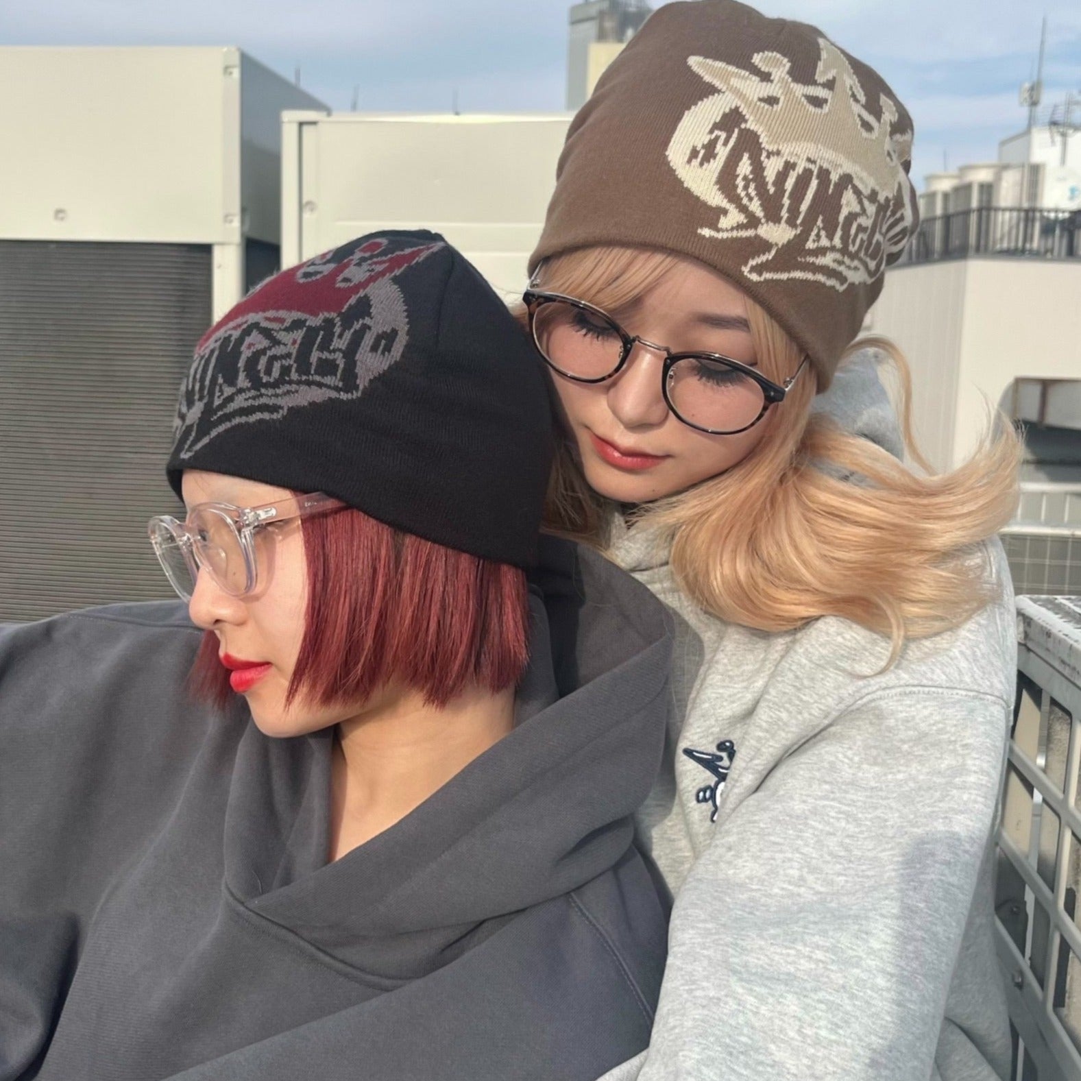 King Logo Flat Beanie – YZ
