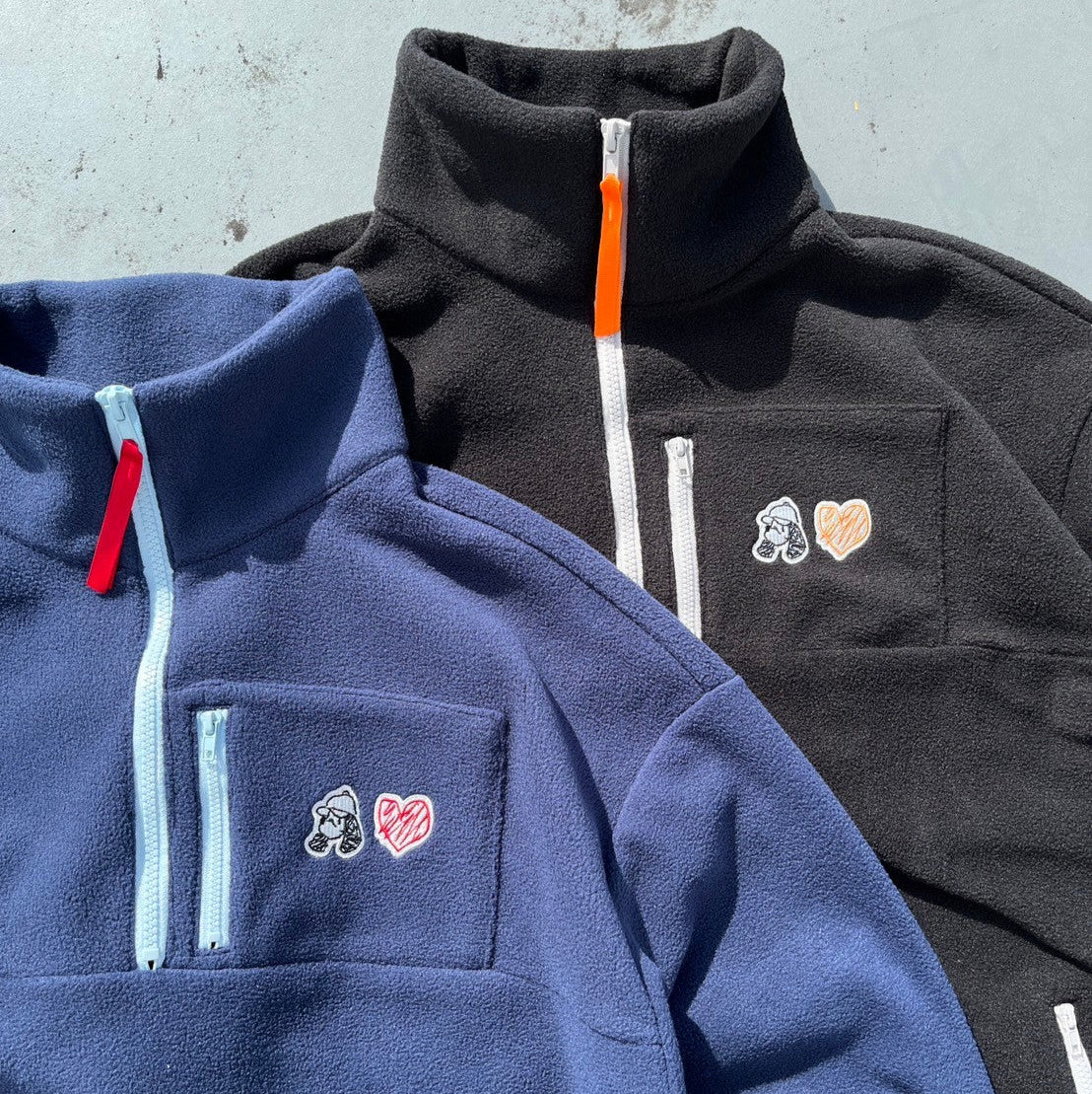 Doodle logo fleece halfzip – YZ