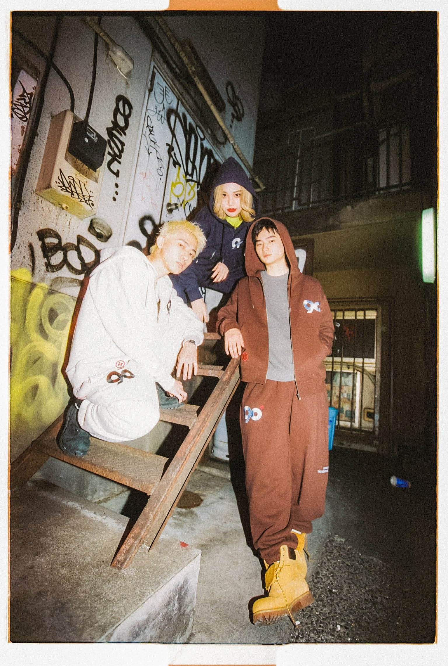 9090 Logo Zip Hoodie – YZ